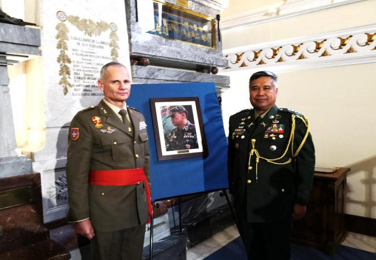 Spanish Army War School pays Tribute to a Fallen Filipino Alumnus as ...