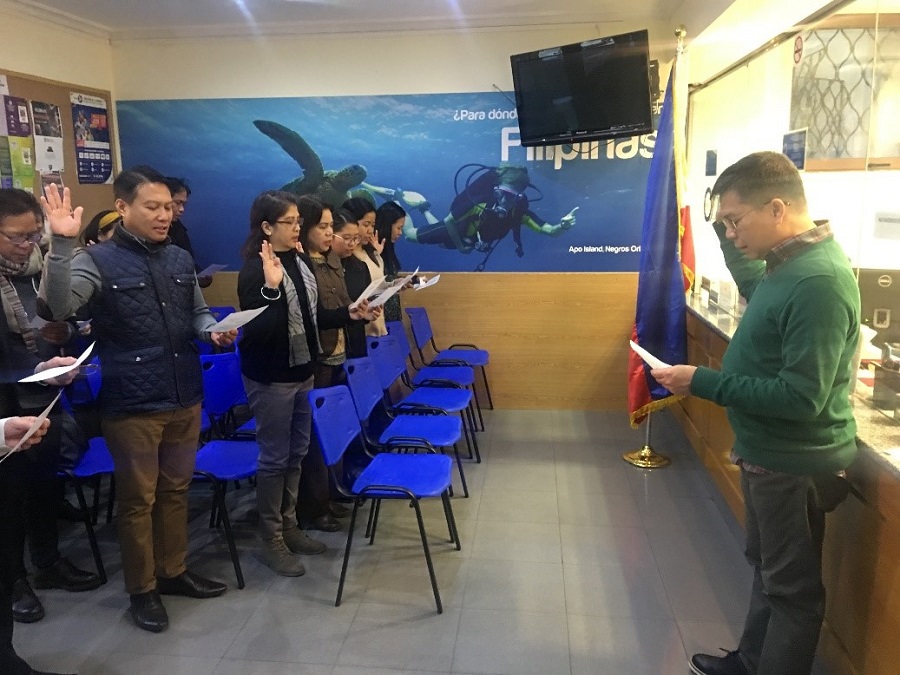 Filipino Community Organizations Joined the Embassy in the Celebration ...